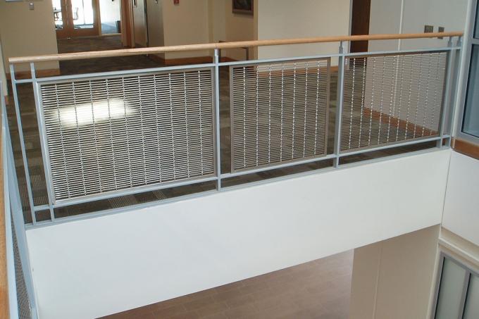 30%-60% Open area Architectural Metal Mesh 0.5mm-4.0mm Wire Mesh Stair ...