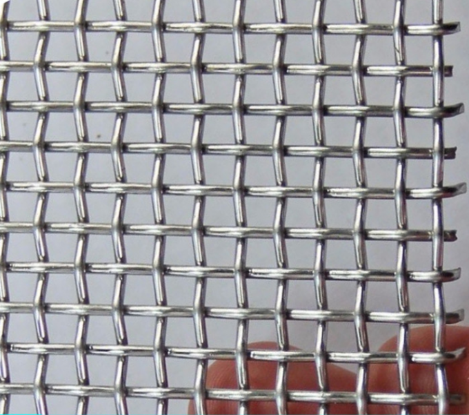 430 310S Crimped Woven Wire Mesh 30mm*30mm Hole Alkali Resistant