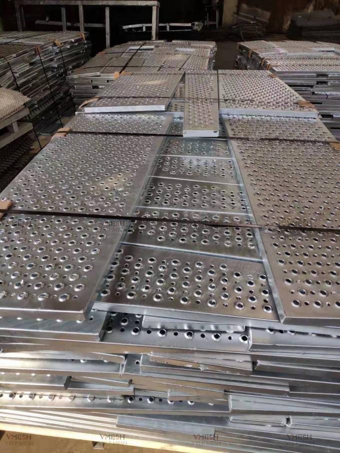Hot Dip Galvanized Round Hole Metal Plank Grating Perf O Grip Walkway 2-4m